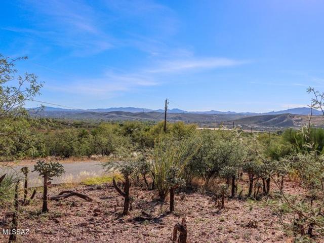 148 Avenida Ostion Unit 12, Rio Rico, AZ 85648