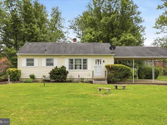 148 Baker Rd, Martinsburg, WV 25405