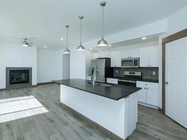 148 Black Label Way, Bozeman, MT 59718