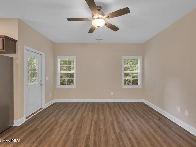 148 Broadleaf Drive