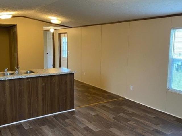 148 Ginny Ln, Thomasville, GA 31792
