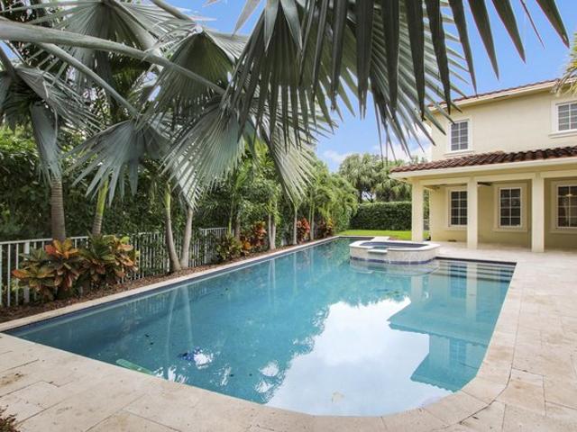 148 Glencullen Cir, Jupiter, FL 33458