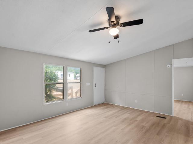 148 Glencrest Drive