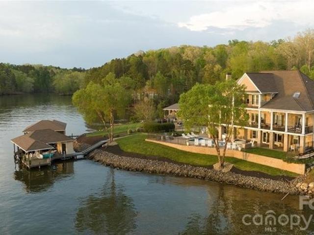 148 Forest Lake Ct, Mount Gilead, NC 27306
