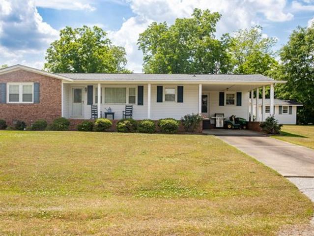 148 Fairview Village Rd, Dunn, NC 28334