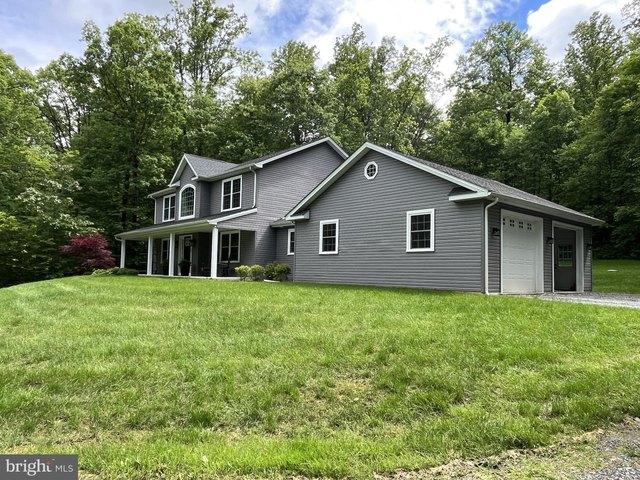 148 Five Points Rd, Mertztown, PA 19539