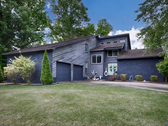 148 Kingswood Dr, Huntsville, AL 35806