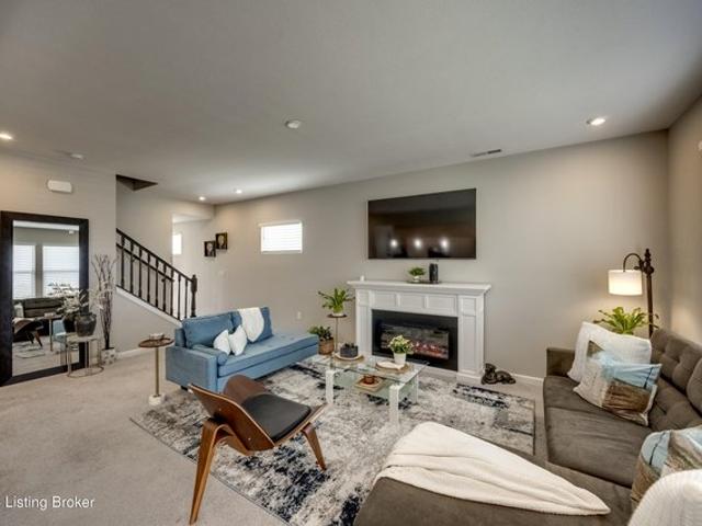 148 Harvest Point Way, Mount Washington, KY 40047