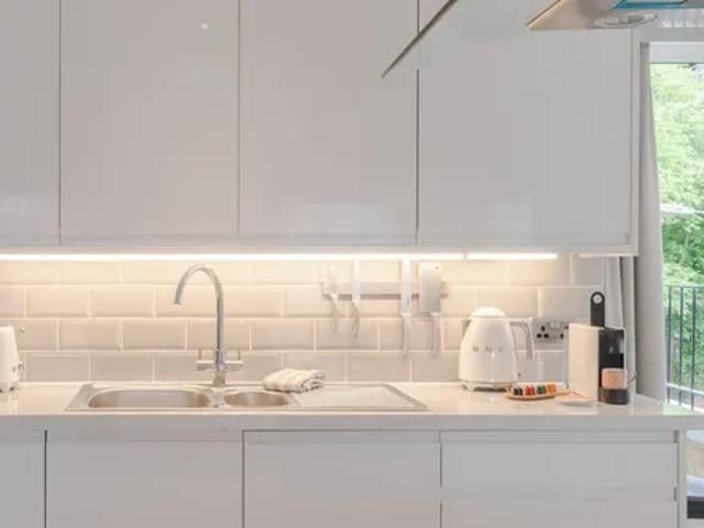 148 Old Kent Rd | 2 bed apartment for rent #105072955 | Rentberry