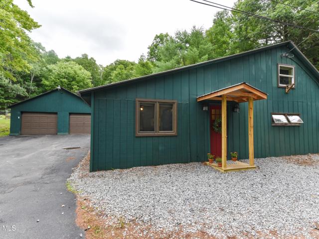 148 Lake Tour Road