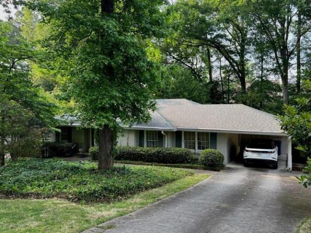 148 Lake Forrest Ln NE, Atlanta, GA 30342