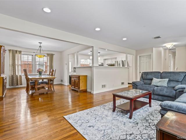 148 Lefferts Rd, Yonkers, NY 10705 | MLS #978267 | Compass