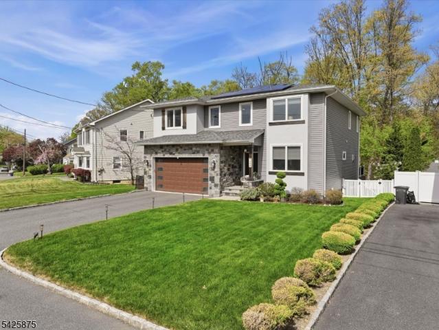 148 Mohawk Dr