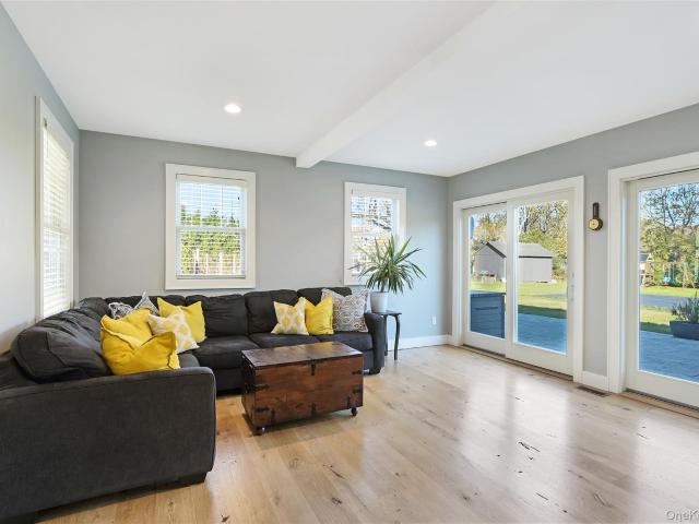 148 Montauk Hwy, Westhampton, NY 11977 | MLS #908090