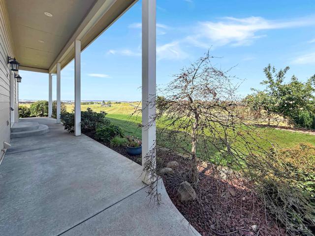 148 Meadow Grass Loop