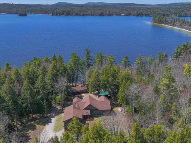 148 Meadowbrook Ln, Naples, ME 04055