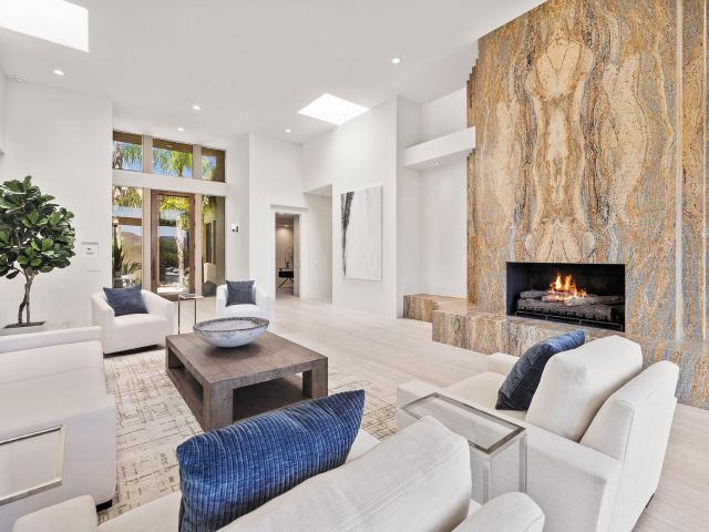 148 Menil Pl, Palm Desert, CA 92260 | MLS #219145