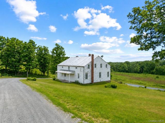 148 N Creek Road