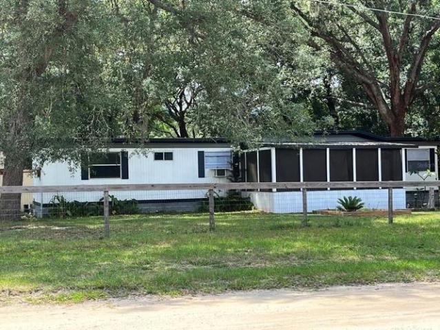 148 NE 168th Ct, Silver Springs, FL 34488
