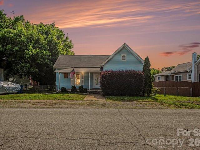 148 S Davie Dr, Mocksville, NC 27028