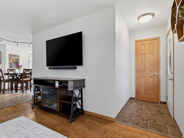 148 Shelly Dr