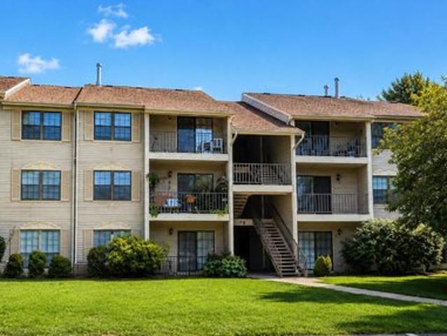 148 Sussex Pl Unit 148, Galloway, NJ 08205