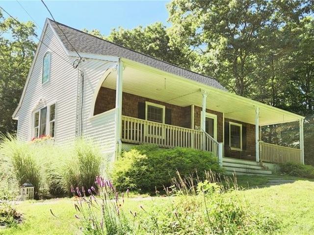 148 Ross Hill Rd, Charlestown, RI 02813