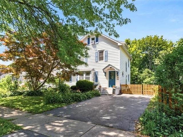 148 Rawlinson Rd, Rochester, NY 14617