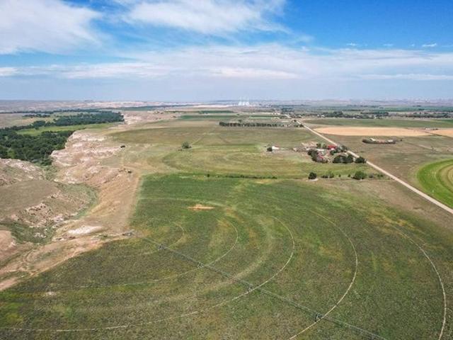148 Riverview Rd, Wheatland, WY 82201