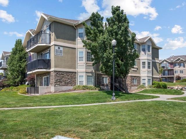 148 W Daybreak Ln, Saratoga Springs, UT 84045