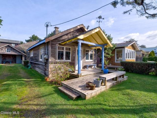 148 W Jackson St, Cannon Beach, OR 97110