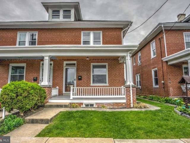 148 W Sunset Ave, Ephrata, PA 17522