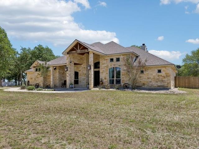 148 Woodlands Dr, La Vernia, TX 78121