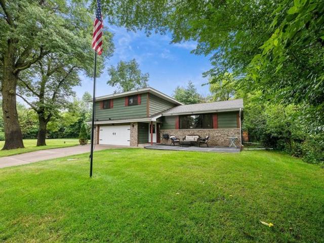 14940 Juniper Ridge Dr NW, Anoka, MN 55303
