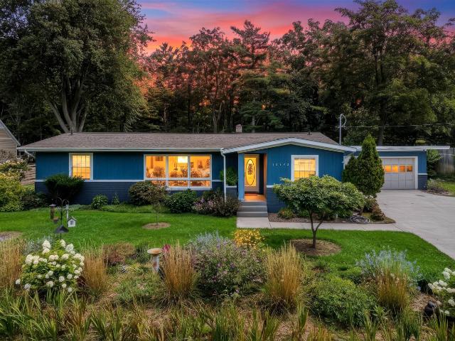 14942 Lakeshore Drive