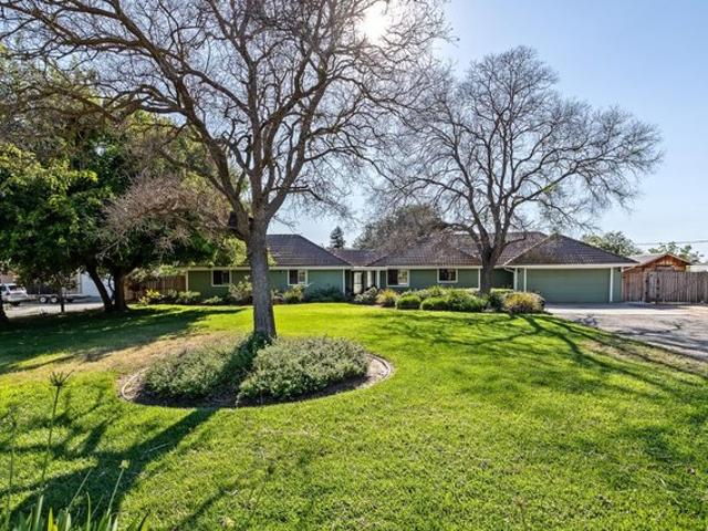 14944 Huntington Rd, Madera, CA 93636