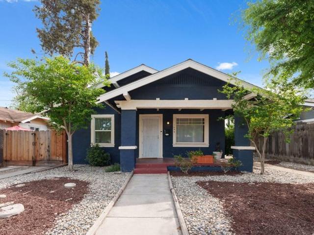 1494 N Wilson Ave, Fresno, CA 93728