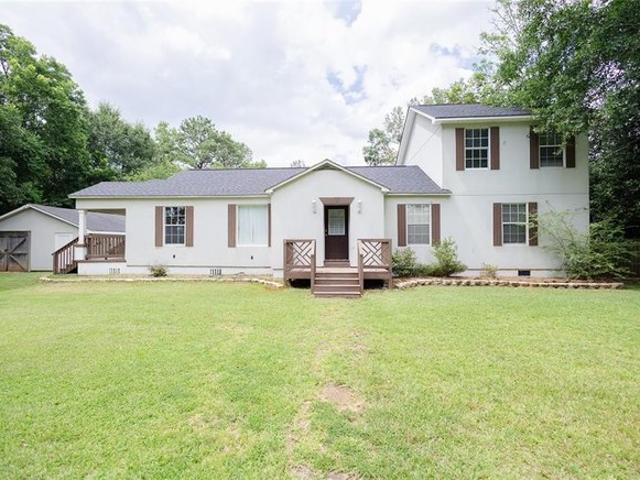 1494 Judge Brown Rd, Valley, AL 36854