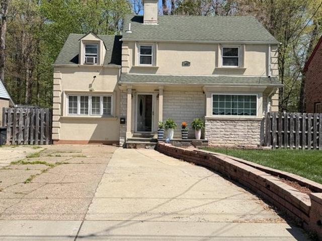 1494 Stuyvesant Ave, Trenton, NJ 08618