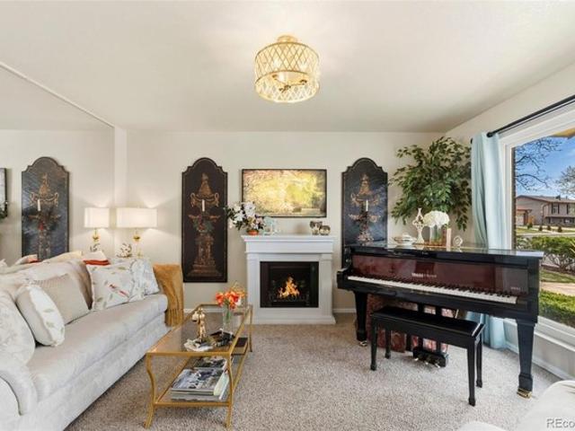1494 S Helena Cir, Aurora, CO 80017