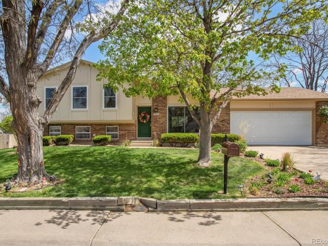 1494 S Helena Cir, Aurora, CO 80017 | MLS #4716 | Compass