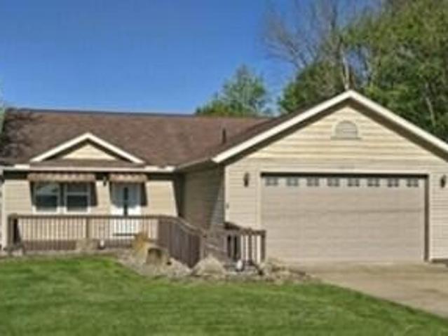 14953 King Rd, Howard, OH 43028