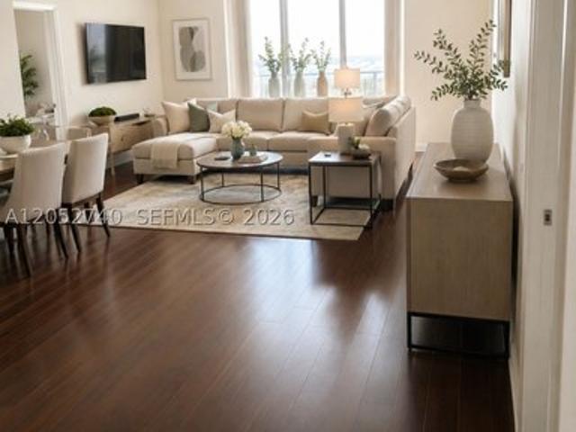 14951 Royal Oaks Ln Apt 808, North Miami, FL 33181