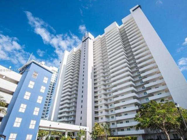 14951 Royal Oaks Ln #1009, North Miami, FL 33181