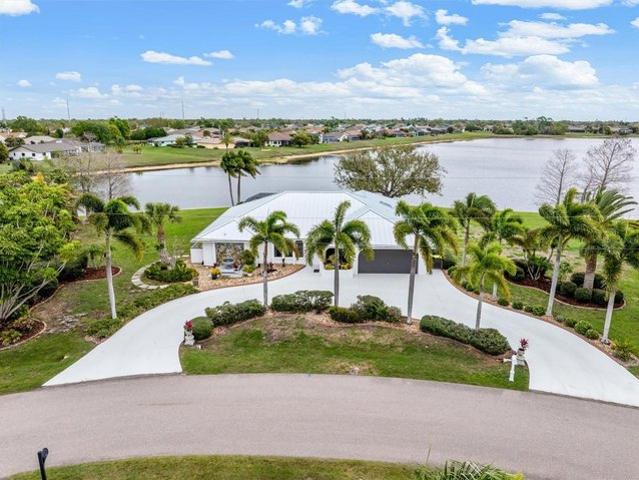 1495 Blue Lake Cir, Punta Gorda, FL 33983