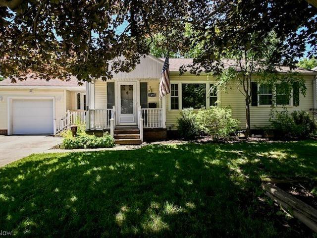 1495 Fairview Place