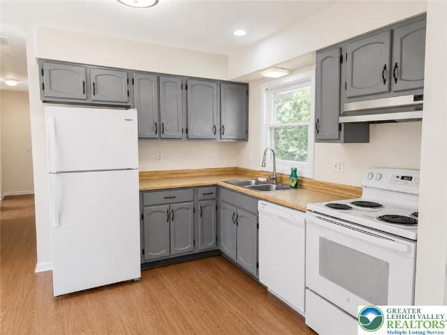 1495 Koch Road