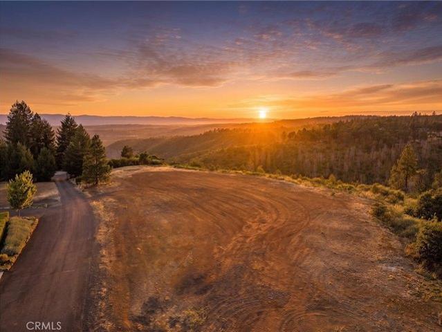 1495 Lofty View Dr, Paradise, CA 95969
