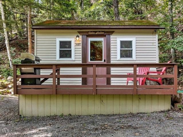 1495 River Rd, Warrensburg, NY 12885