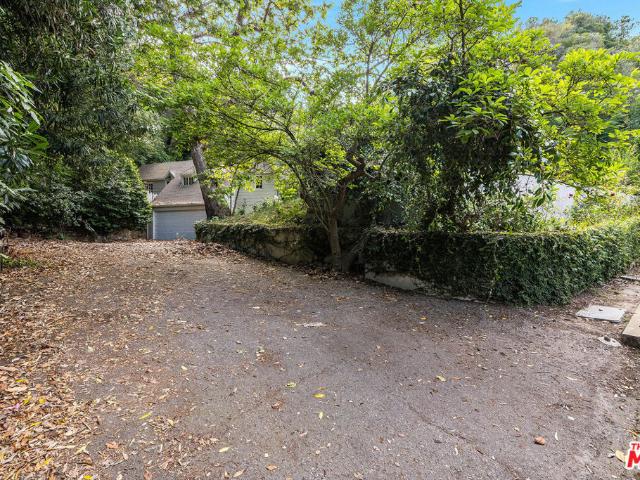 1495 Stone Canyon Road
